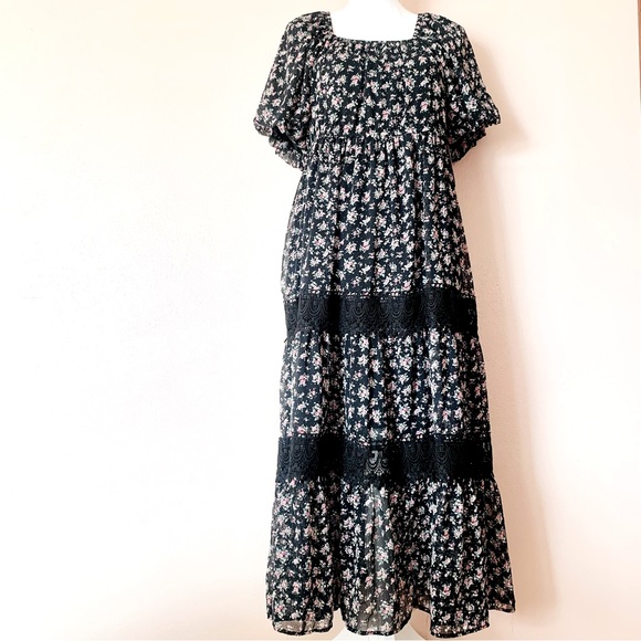 ARULA | Dresses | Arula Black Red Green Dainty Floral Lace Trim Short ...